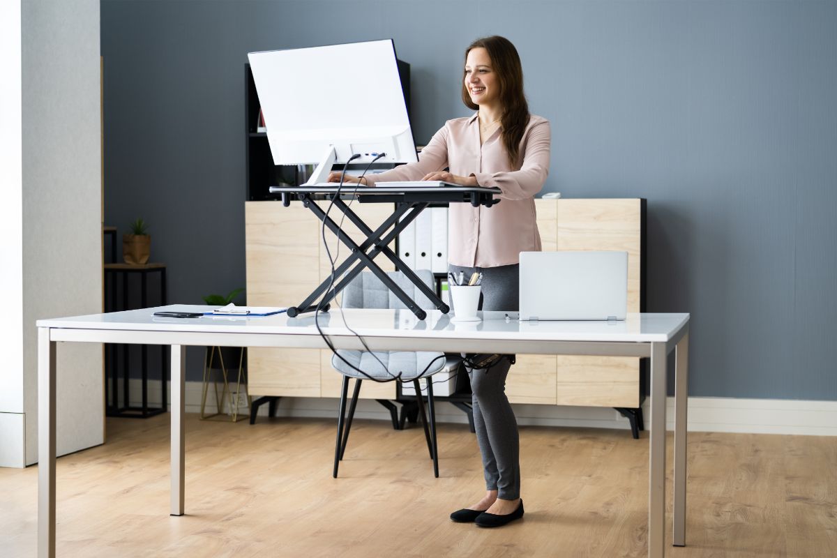 Why Desk Height Ergonomics Matter | Learn More